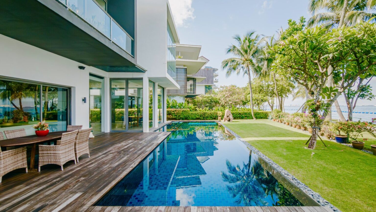Beautiful Landed Homes in Singapore | Singapore Luxury Homes